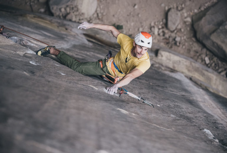 Video: Le Voyage, Annot, Jacopo Larcher, Siebe Vanhee -Fanatic Climbing