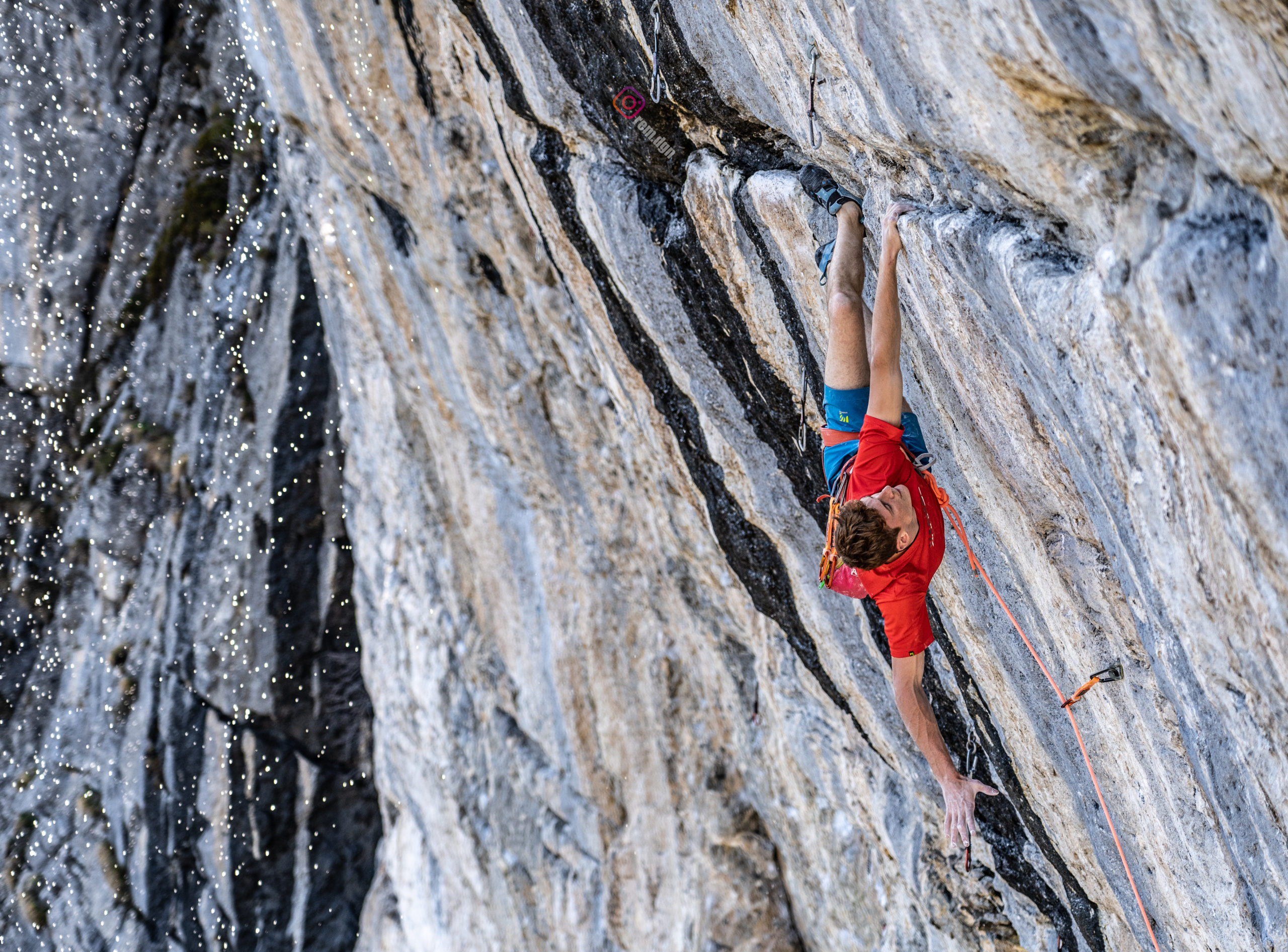 Dylan Chuat réalise Hyper Finale 9a+ - Fanatic Climbing